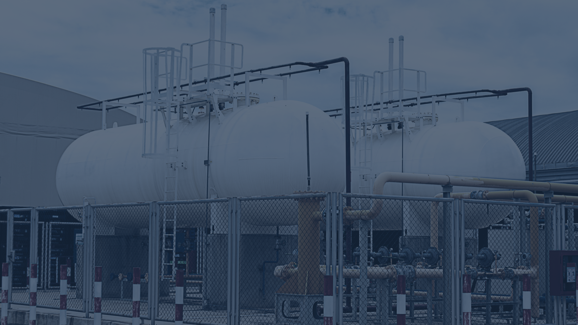 Cleaning, preparation and calibration of fuel tanks | Order services ...